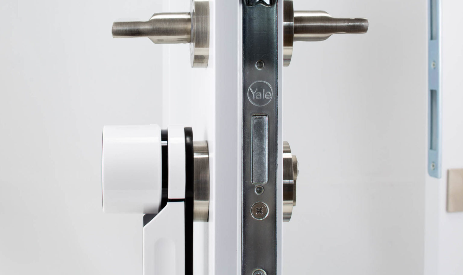An ASSA ABLOY Smart Door Lock for Every Door, Everywhere | Digitized ...